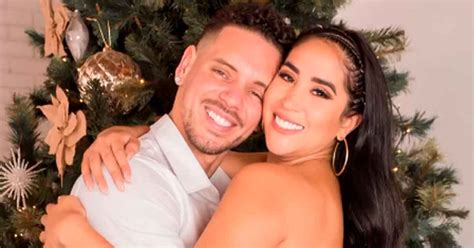 Anthony Aranda dedica romántico mensaje a Melissa Paredes por su