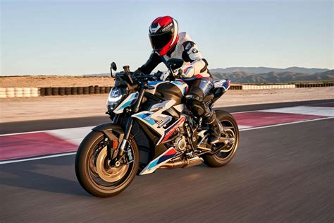 Bmw M1000r Szene 32 Paul Tan S Automotive News