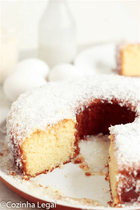 BOLO DE COCO SIMPLES DE LIQUIDIFICADOR
