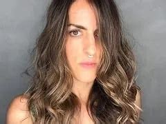 La famosa attrice si è spogliata completamente in una rappresentazione