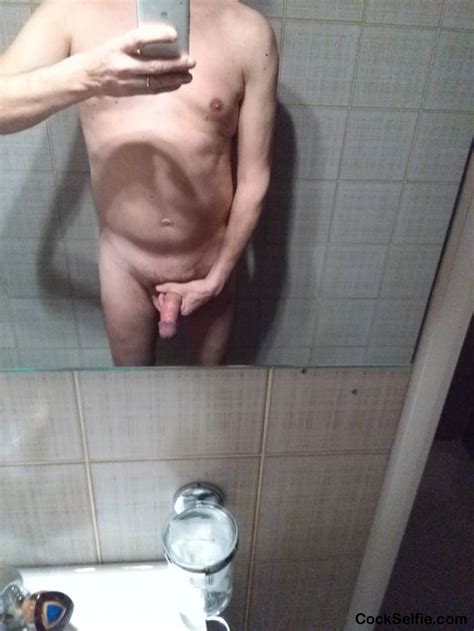 Lonely And Bored Posted To Cock Selfie