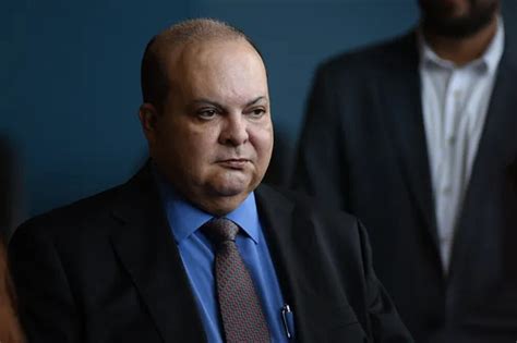 PF faz buscas na casa de Ibaneis Rocha durante investigações sobre atos