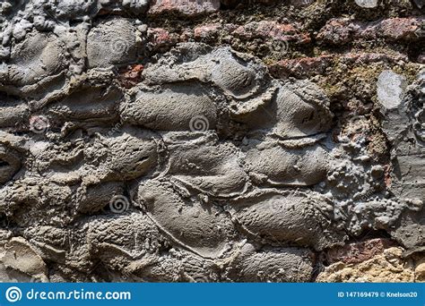 Vieux Mur De Ma Onnerie Superficiel Par Les Agents Avec La Brique De