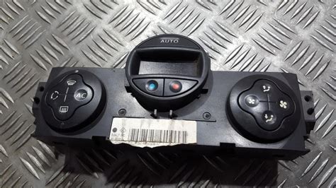 69340019 8200344840 Climate Control Panel Heater Control Switches