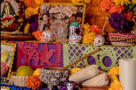 Quieres hacer un altar de Día de Muertos Estos son los elementos que