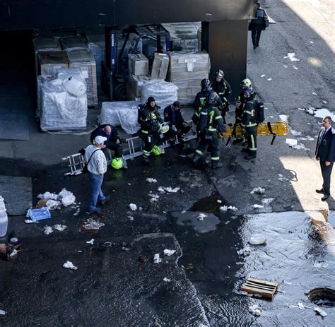 Moskau Tote Und Verletzte Nach Rohrbruch In Einkaufszentrum WELT