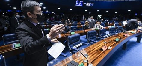 Senado aprova PEC dos Precatórios em primeiro turno Metro 1