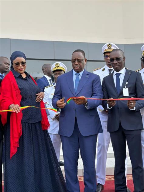 Le président Macky Sall a inauguré la tour R 10 de la RTS