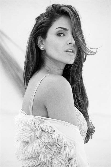 Eiza Gonzalez Full