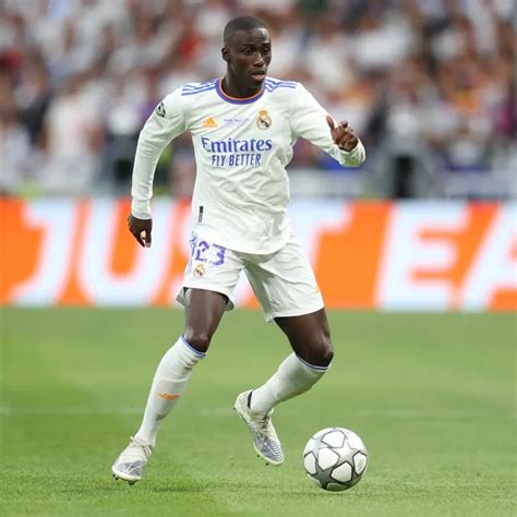 Madrid Zone On Twitter Ferland Mendy Is Trusted By His Teammates