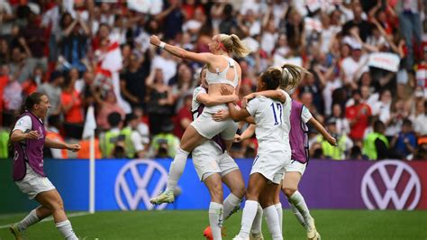 Euro féminin 2022 L Angleterre championne d Europe après sa victoire