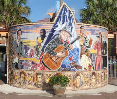 San Antonio Mural Artists Artistsax