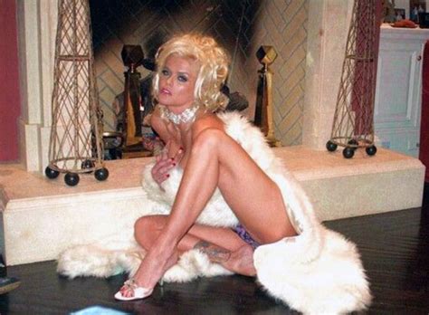 Anna Nicole Smith Nude Pics Scenes And Porn Vid Scandal Planet