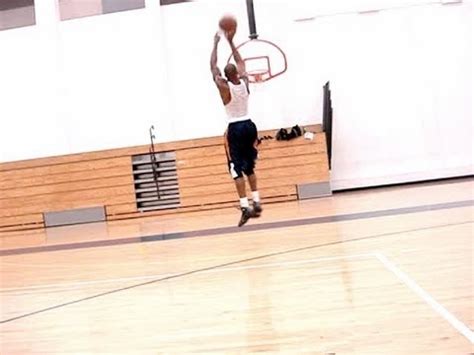 Dre Baldwin Thru Legs Hesitation Move One Dribble Pullup Jumpshot Pt