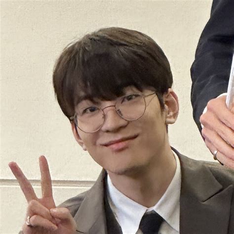 annï on Twitter RT tinkswonu wonwoo polite cat smile