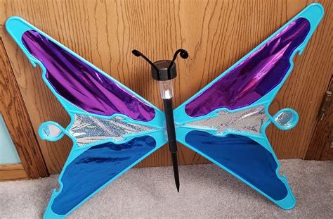Pin By Shelley Clausen On Hanger Art Stuff Hanger Crafts Handmade