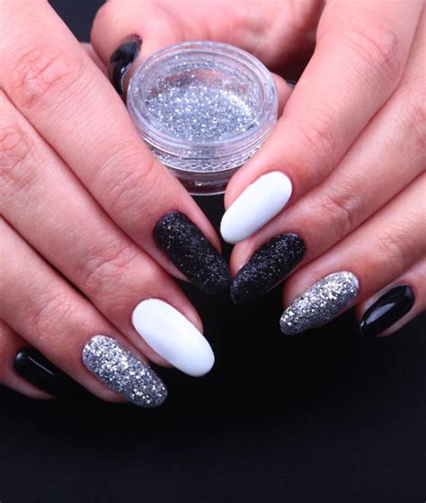 Black Nail Designs Youll Love Booksy