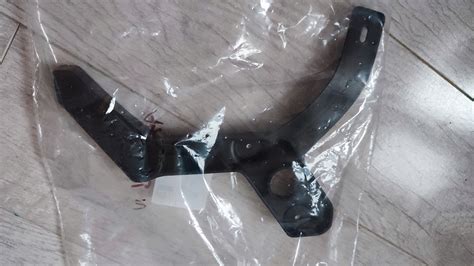 OPEL ASTRA J IV LIFT HB ŚLIZG TYLNY ZDERZAKA DOLNY 13368094 za 57 50 zł