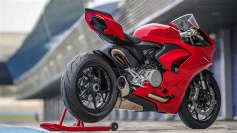 Ducati Panigale V2 2020 STD Bike Photos Overdrive