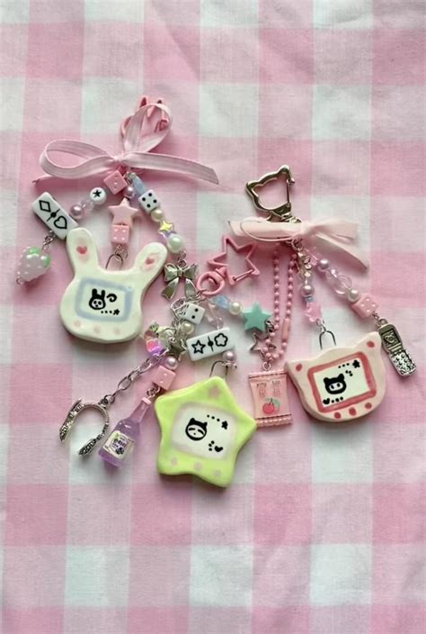 Pin By Bwunniewony On Quick Saves Clay Charms Clay Keychain Diy