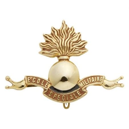 INSIGNE BERET OR ECOLE SPECIALE MILITAIRE REF 230