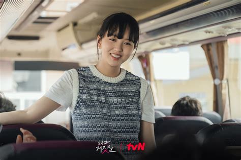 Kim So Hyun And Hwang Minhyun Are Even Cuter Behind The Scenes Of My