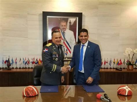 Fedombal y Policía Nacional firman acuerdo de cooperación mutua