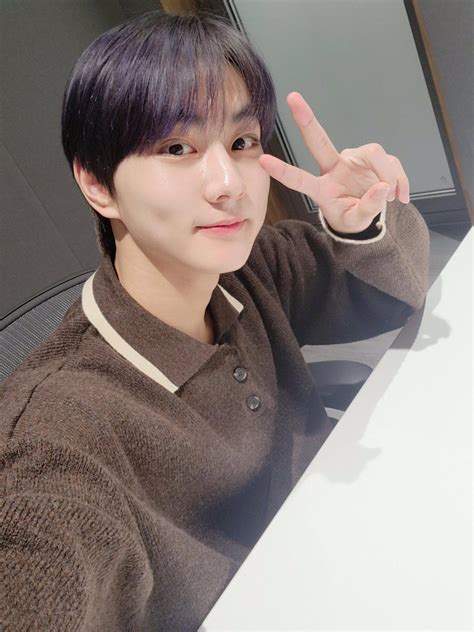 ENHYPEN WEVERSE on Twitter 정원s Post 220302 JUNGWON VLIVE full