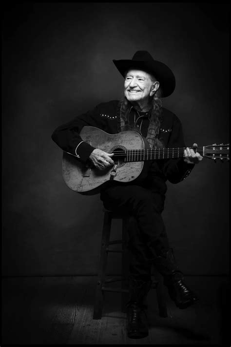Willie Nelson Delivers Rainbow Connection And More With Kermit The
