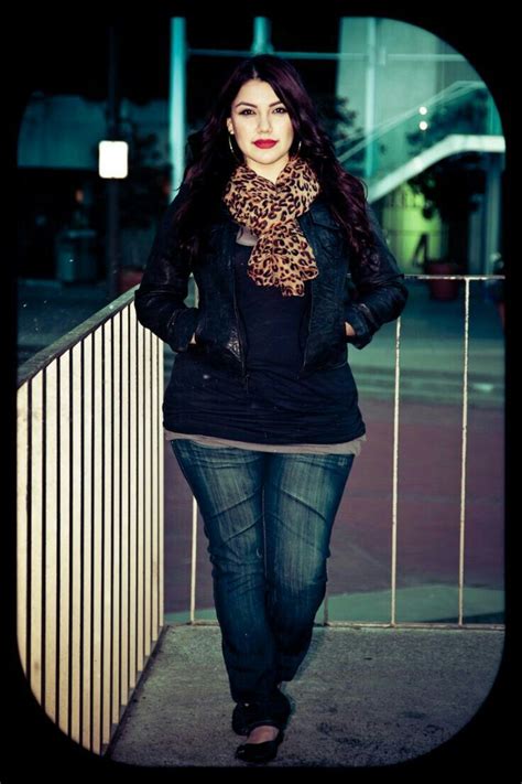 25 Plus Size Winter Work Outfits You Can Try