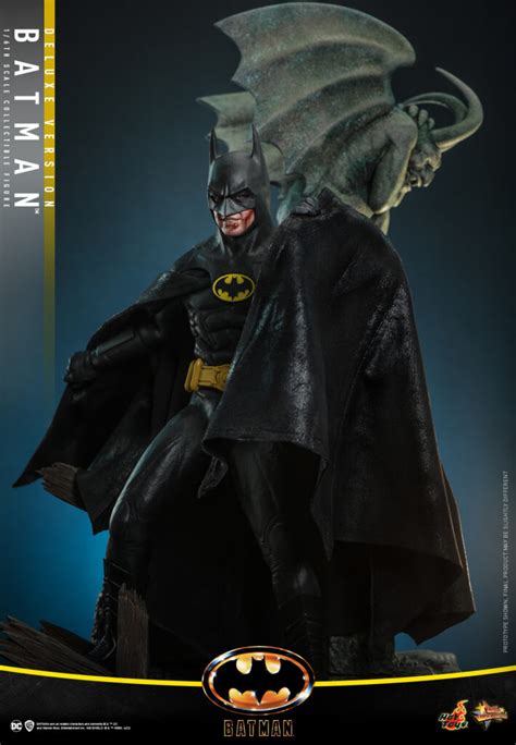 Hot Toys Batman 1989 Deluxe Batman 1 6 Scale Figure Kapow Toys