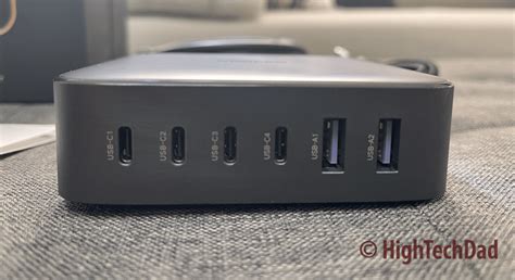 6 Ports Of USB Charging Power UGREEN Nexode 200W USB C GaN Charger