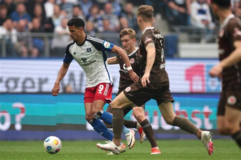 HSV Gewinnt Stadtderby Gegen St Pauli Und Wahrt Relegationschance