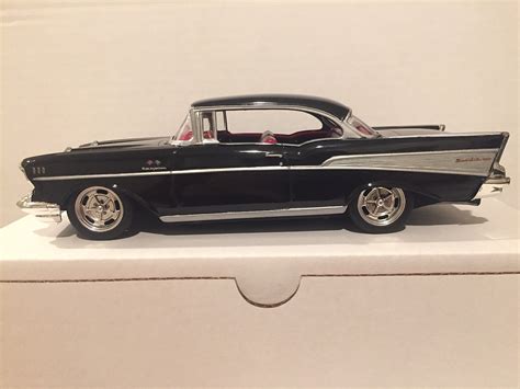 1957 Chevy Bel Air Snap Tite Plastic Model Car Kit 1 25 Scale