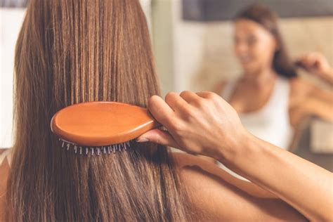 Cómo reparar el pelo quemado Salud180