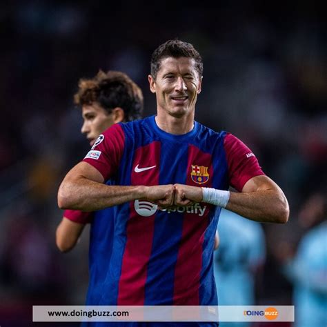 LdC Robert Lewandowski A Battu Un Nouveau Record Grâce à Son But