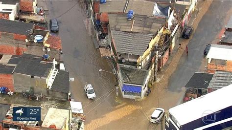 Chuva Forte Atinge Bairros Da Zona Sul De SP E CGE Decreta Estado De