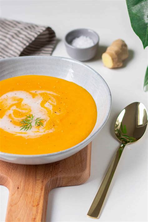 Kürbissuppe mit Kokosmilch und Ingwer ganz einfach