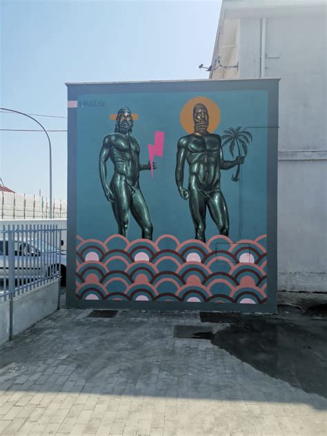 Il Comune Di Riace Celebra I 50 Anni Dei Bronzi Con Nuovi Murales