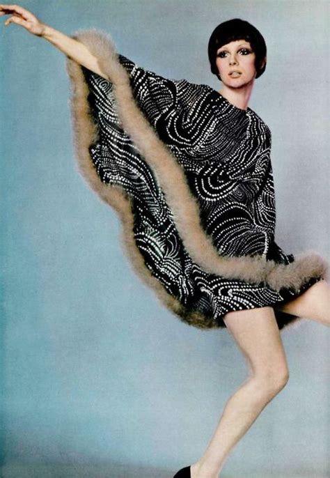 The Swinging Sixties Sixties Fashion Retro Fashion Vintage Swinging