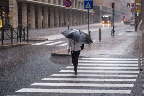 Scuole Chiuse Il 6 Ottobre Per Maltempo Ecco Dove Studenti It