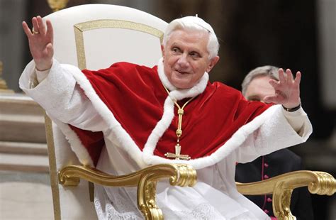 Muere el papa emérito Benedicto XVI FOTOS
