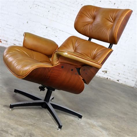 Modern Mid Century Accent Chair At Richard Ritter Blog