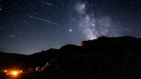 Rój meteorów nad Polską Karol Wójcicki w tym roku obserwacja