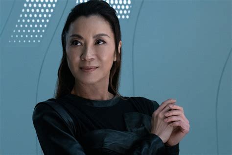 Komunitas Asia Berbahagia Michelle Yeoh Catat Sejarah 95 Tahun