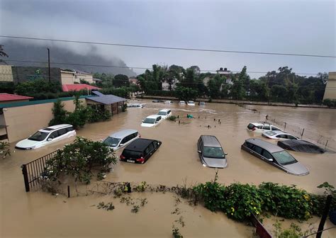 Heavy Rains Trigger Floods In Northern India Killing 22 AP News