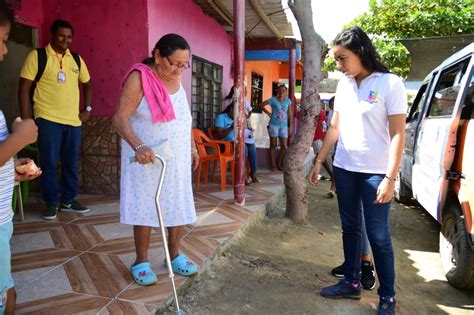 Entregas de ayudas técnicas para los adultos mayores Fundacion