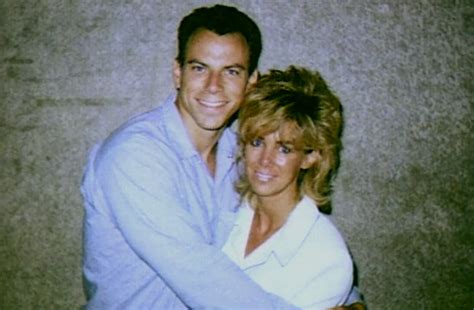 Tammi Saccoman Erik Menendez Wife Bio Wiki