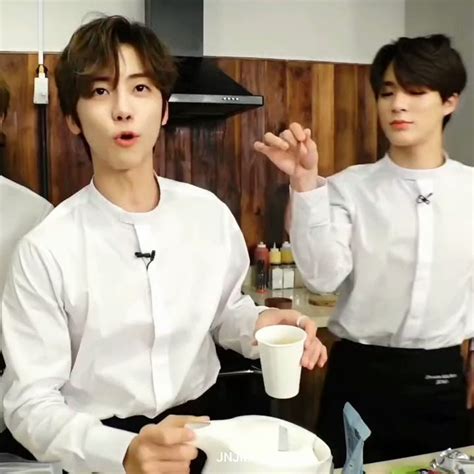𝐋𝐨𝐞𝐲𝐧𝐚𝐧𝐚 ᙏ on Twitter RT JNJM Plus ดคลปนแลวไมรจะเอนดใคร