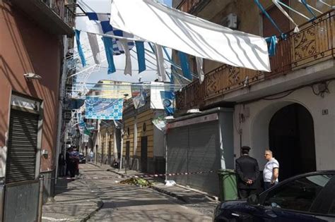 Napoli Le Immagini Del Duplice Omicidio Di Sant Antimo Corriere It